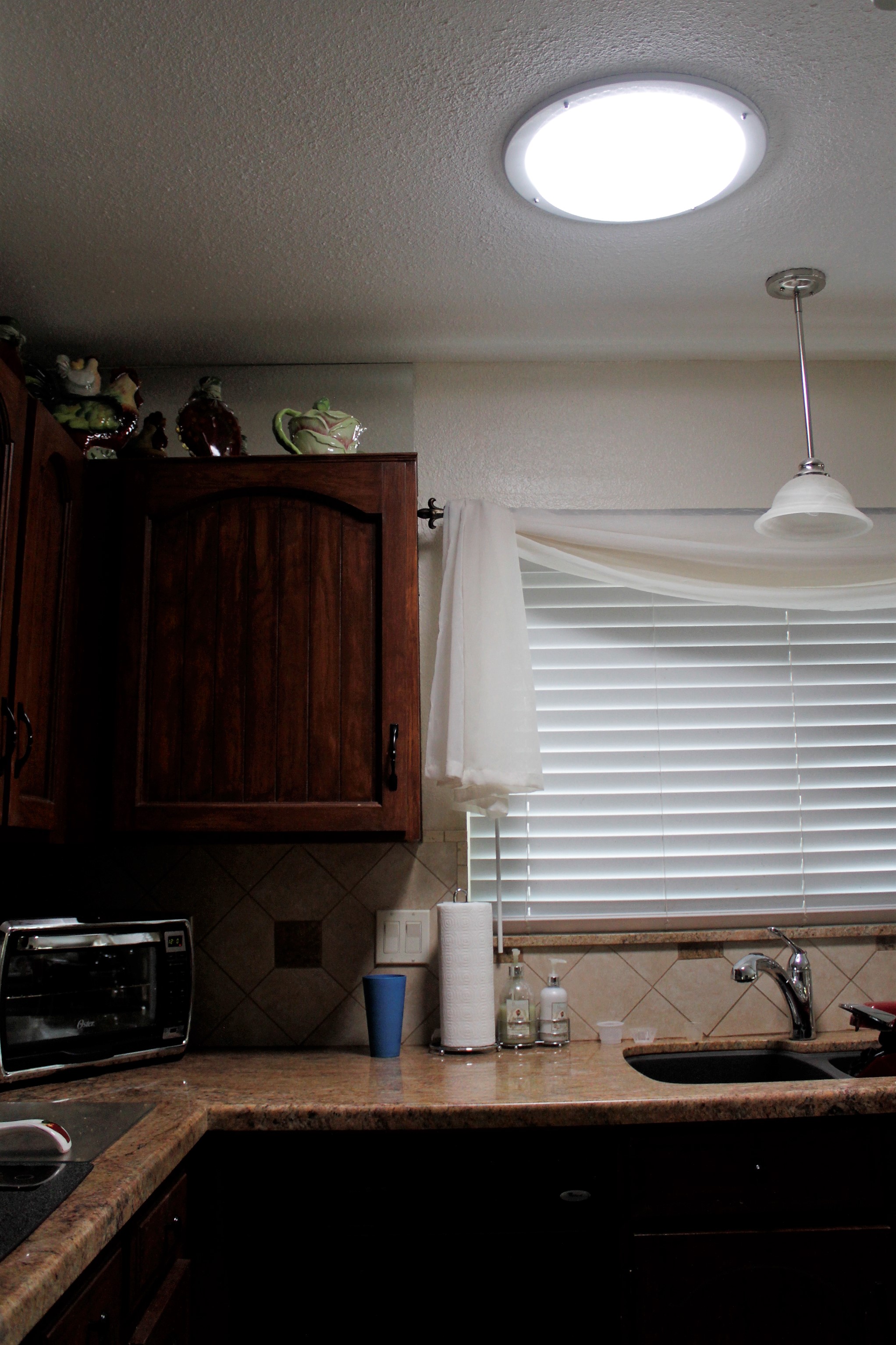 14" Round Tube Skylight by SOLUMAX Manufacturing in Gilbert, AZ - Alignable