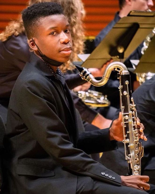 Darryl Maximilian Robinson Notes The Tragedy Of Gun Violence Shown To ...