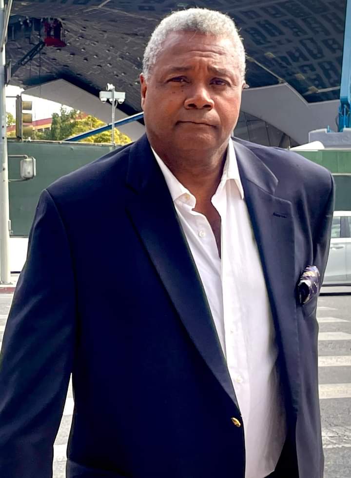 Darryl Maximilian Robinson Wins 2024 Broadwayworld Los Angeles Award ...